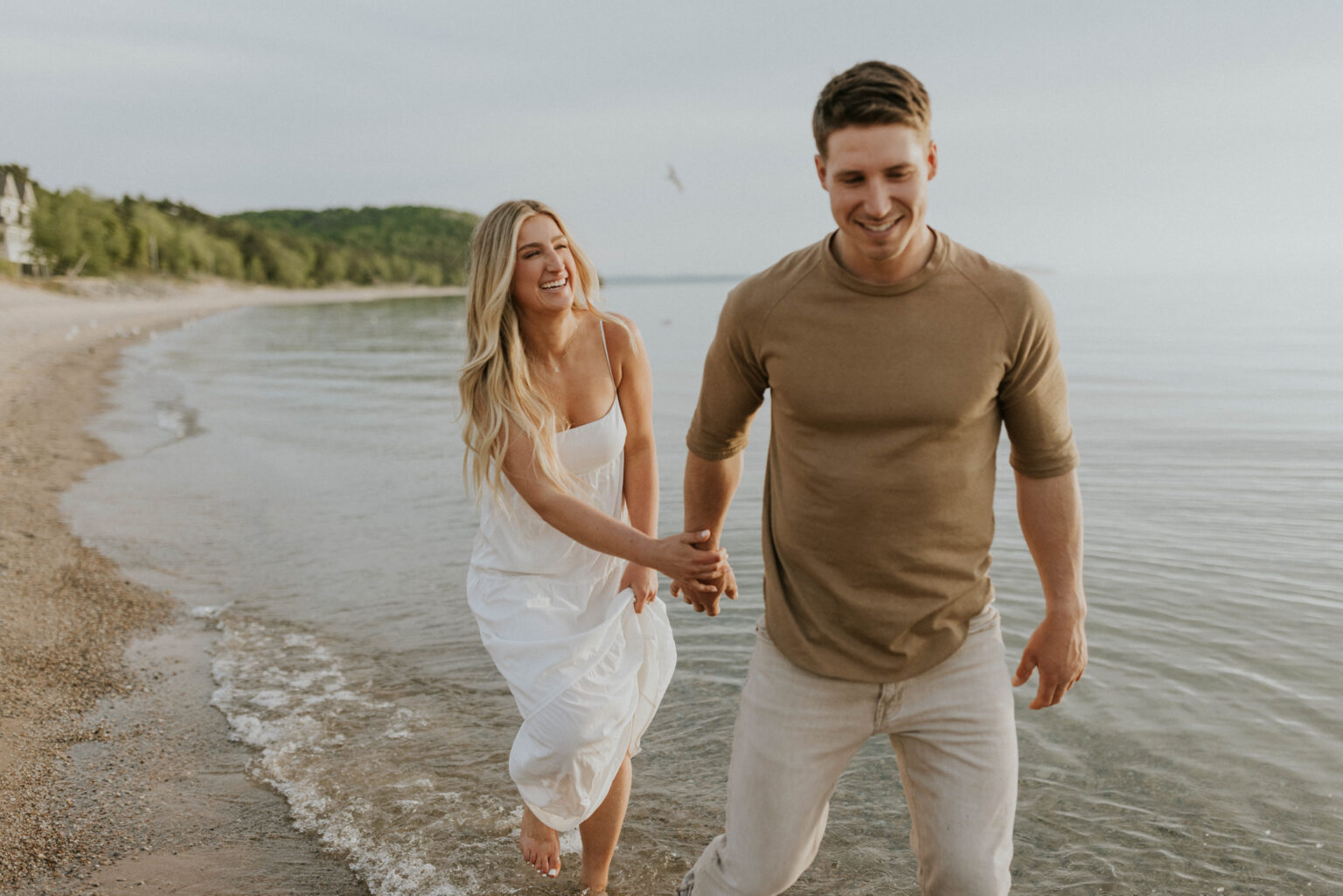 Traverse City Wedding Photographer | Chelsea Erwin Photography