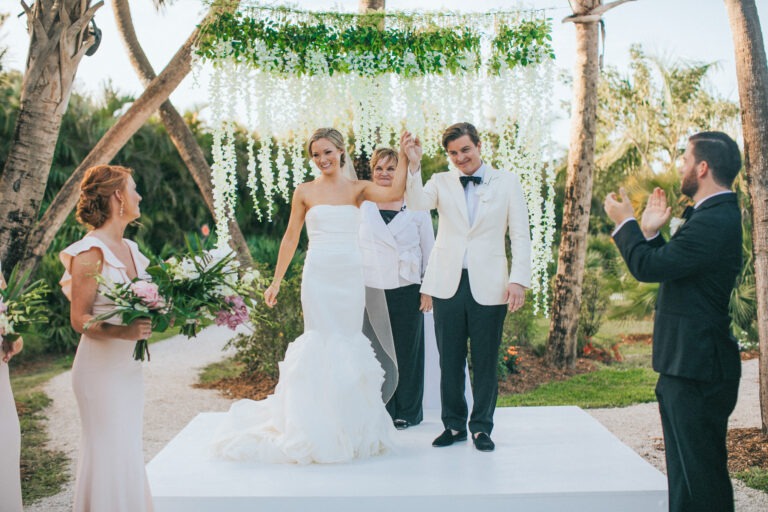 Traverse City Wedding Photographer | Chelsea Erwin Photography